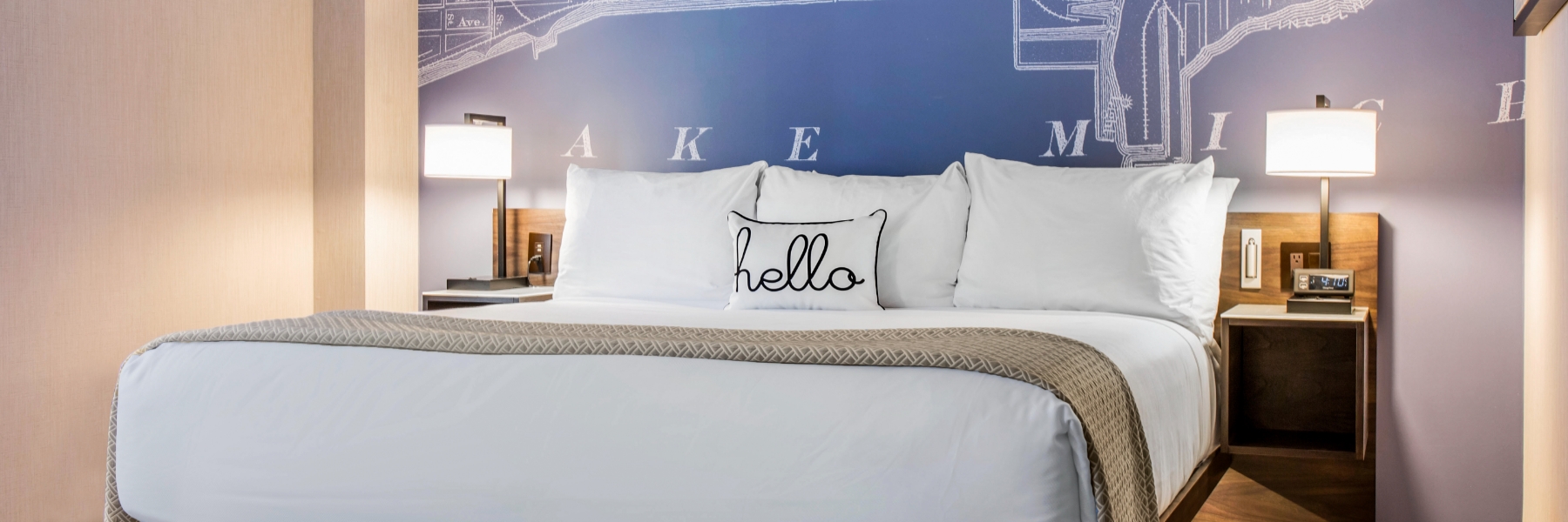 Hotel Rooms in Chicago | Cambria Hotel Chicago Loop